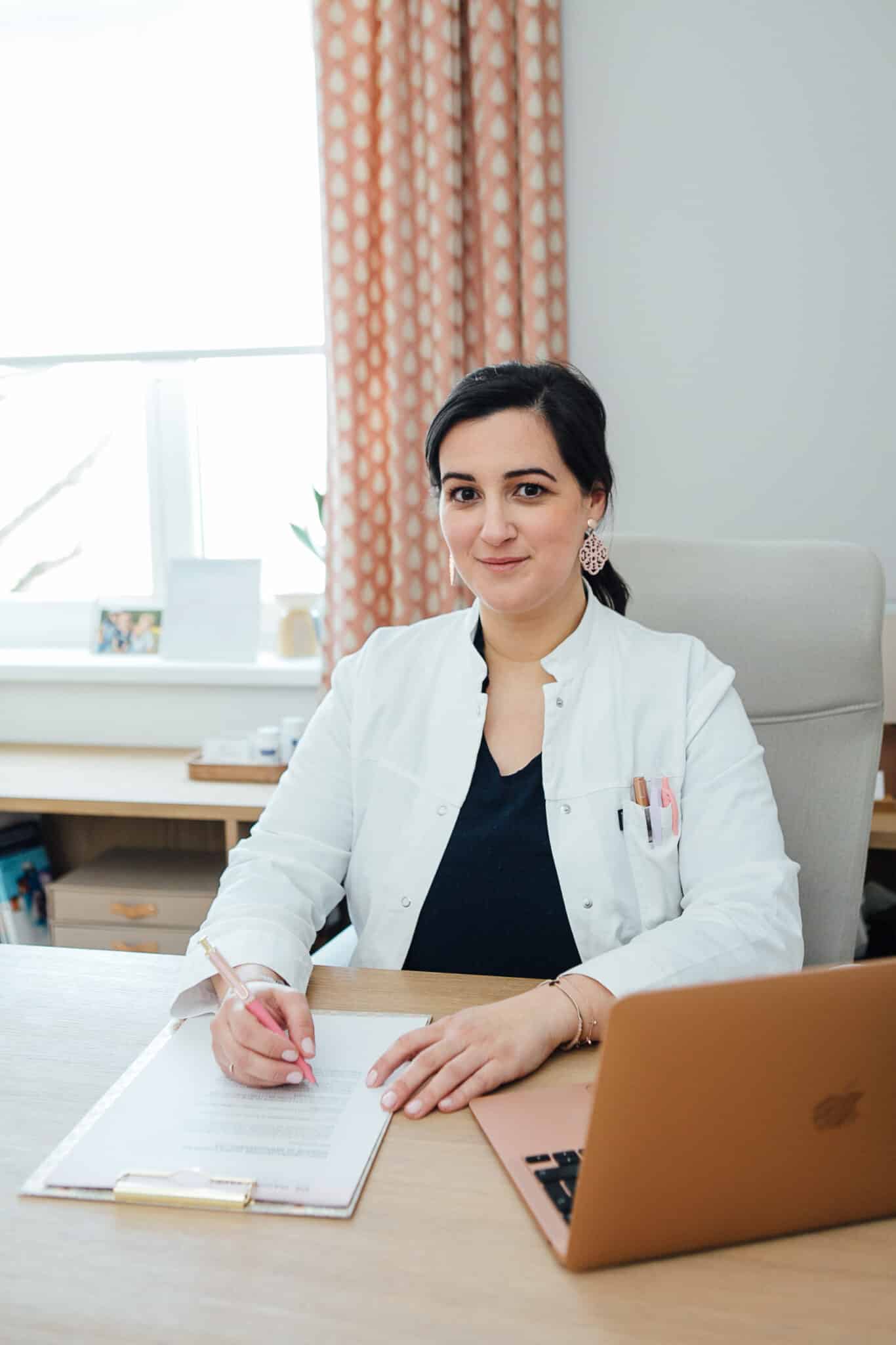 Kopfschmerzzentrum Wien – Dr. Nadine Vavra | Wahlarztordination